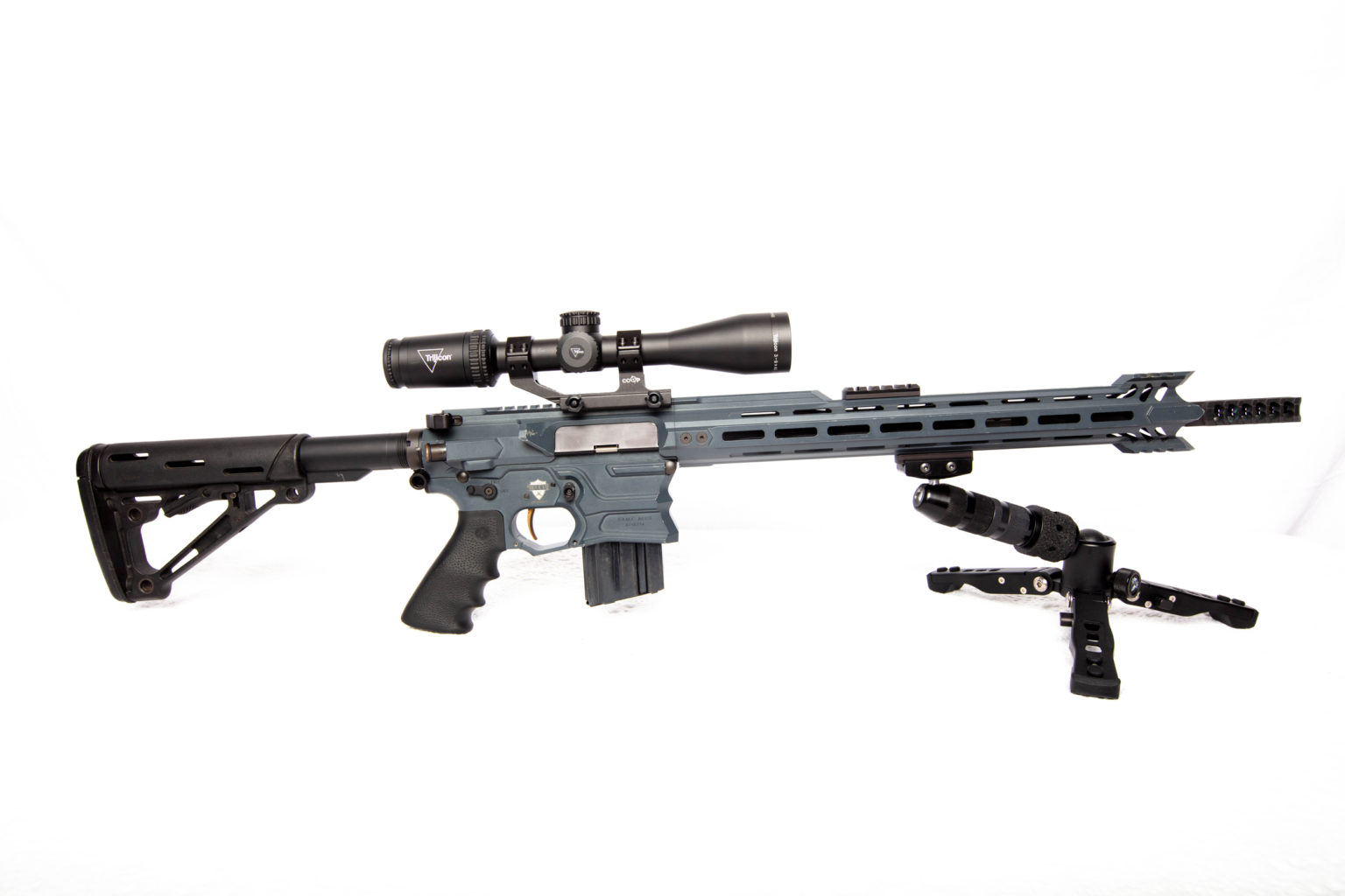 Revolutionary 360° Foregrips for Tactical Precision | Mid-Evil